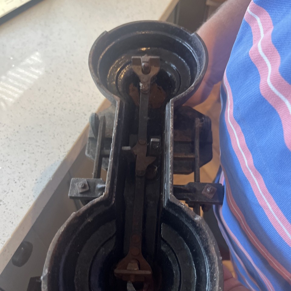 Vintage Scales Kitchen Enamel pan 7 Weights Grocer Green Grocer Type ...