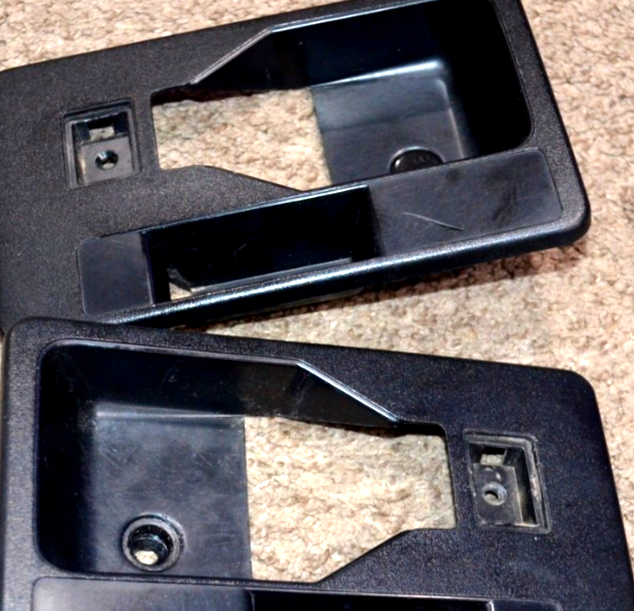 PONTIAC FIERO INTERIOR LOCK DOOR HANDLE BEZEL TRIM SURROUND OEM PAIR | eBay