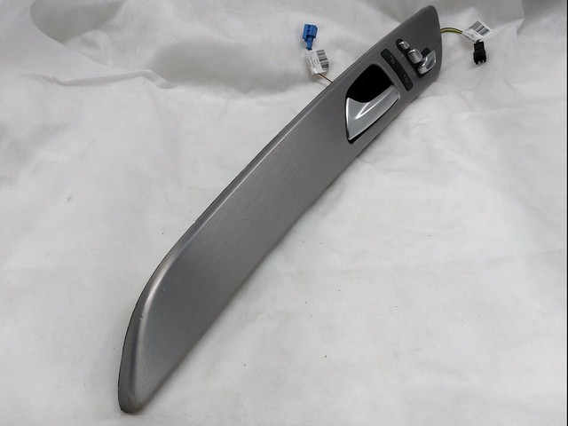 Mercedes-Benz GLE Ml Rear Left Interior Door Handle Molding Trim ...