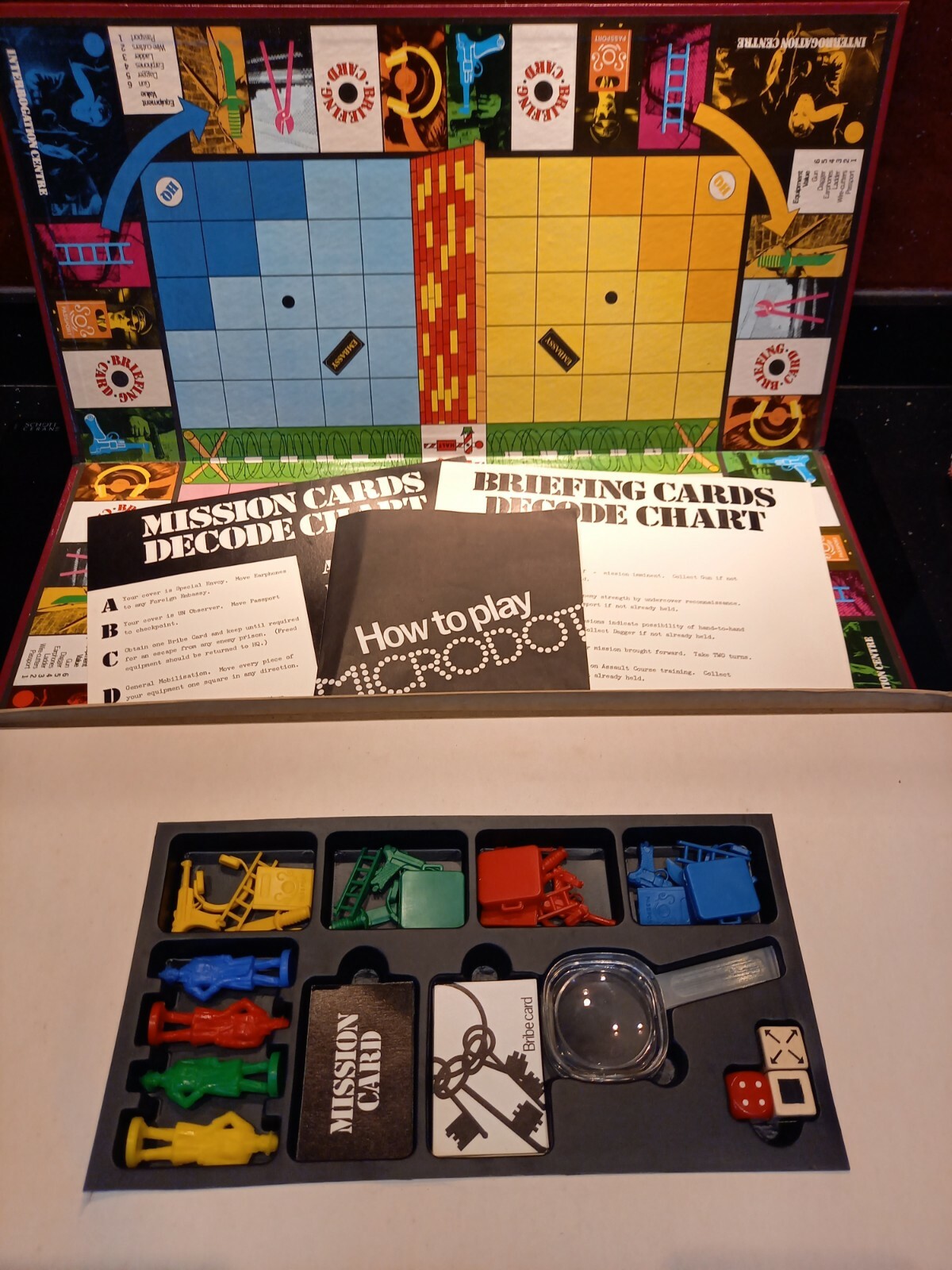 Vintage MICRODOT Board Game by Parker Games (1970s) Almost Complete ...