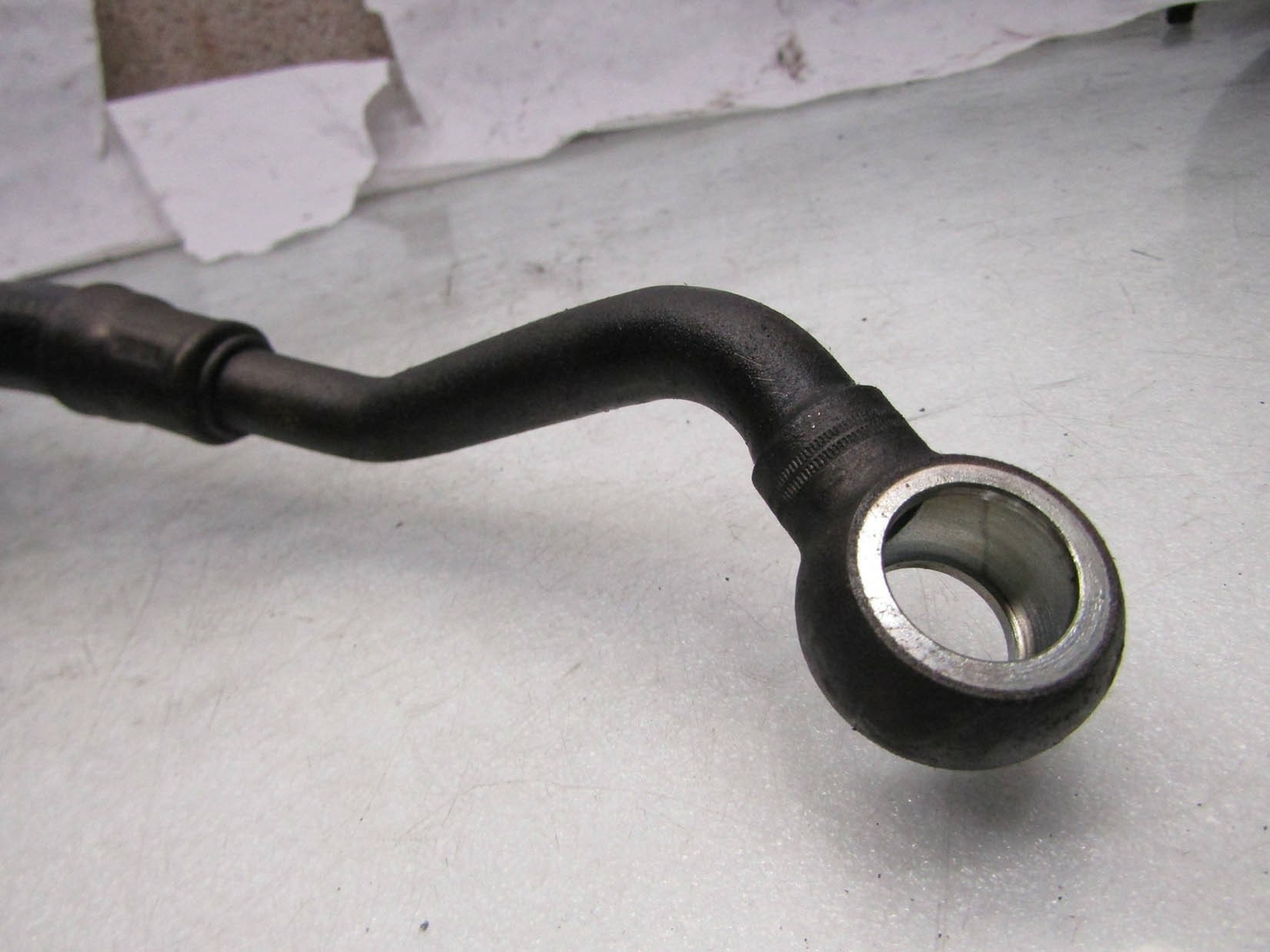 BMW 7 series E38 91-04 V12 M73 engine power steering fluid oil pipe ...
