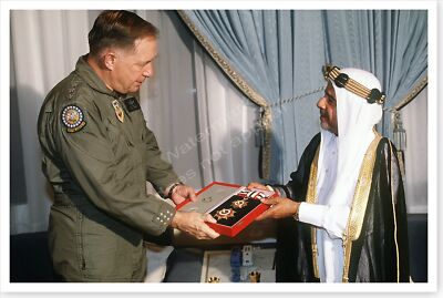 Lieutenant General Charles Horner With Emir Of Bahrain Desert Storm 8 x ...