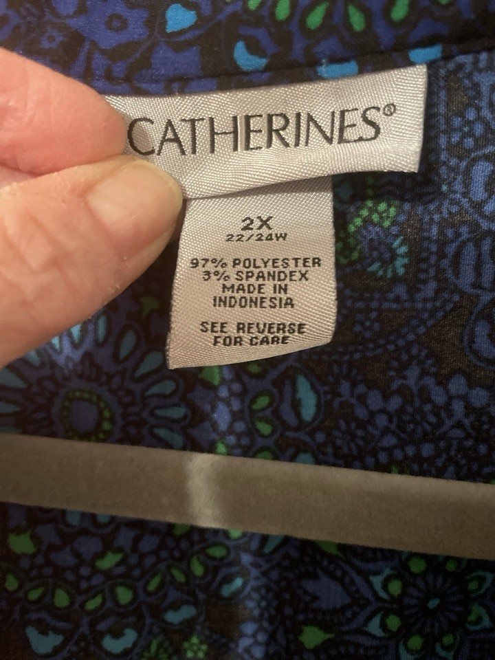 Catherine’s Plus Size 2x Button Up 3/4 Sleeve Top Medallion Print ...