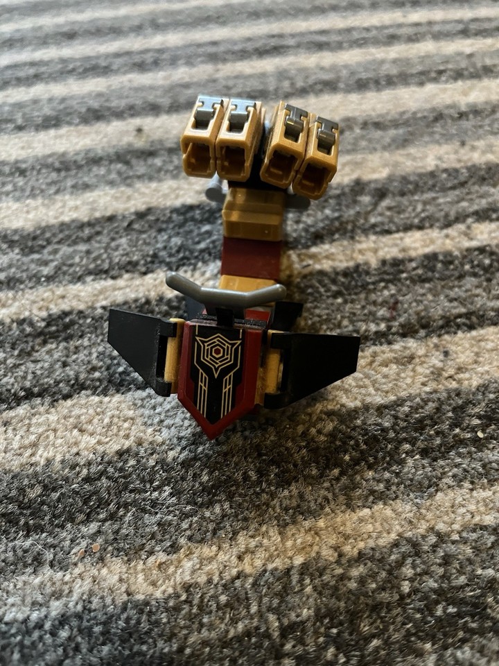 LEGO Ninjago Cole's Elemental Earth Mech and Sora’s Elemental Mech ...