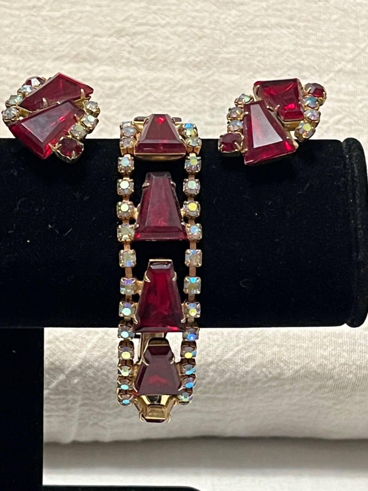 1960's bold ruby red trapezoid AB round rhinestone br… - Gem