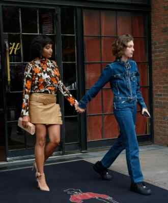 BEAUTIFUL AMANDLA STENBERG & KING PRINCESS 8X10 Photo | eBay