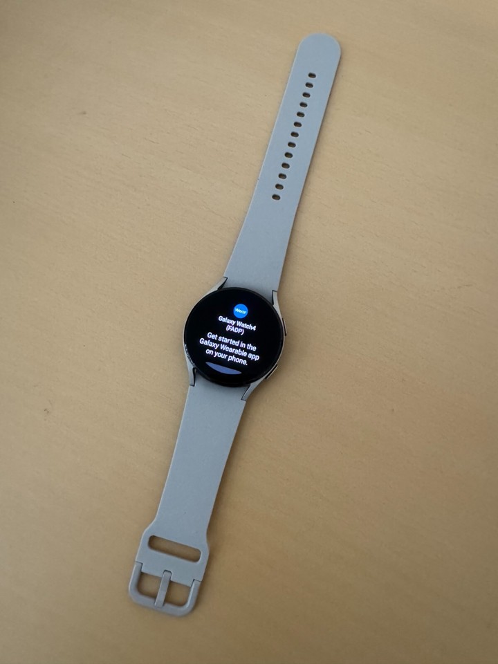 Samsung Galaxy Watch 4 40mm GPS + WiFi + Bluetooth R860 Smart Watch ...