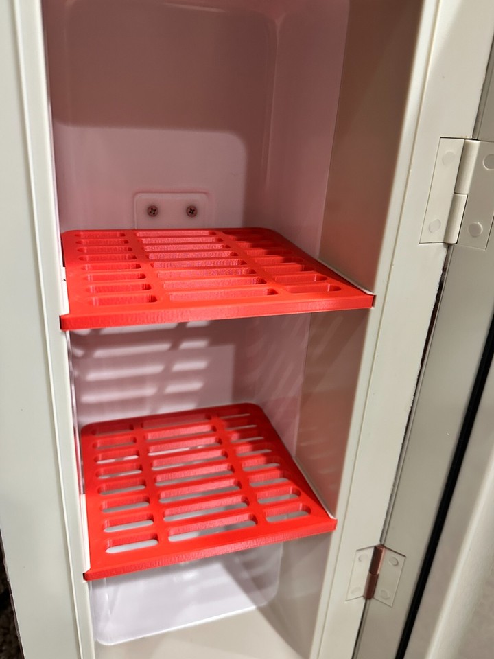 2 Shelves for Juggernog Mini Fridge COD Black Ops 3 (Fridge NOT ...