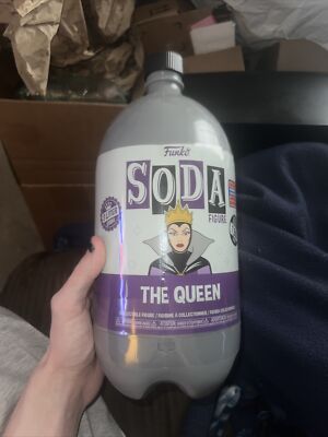 FACTORY SEALED - Queen Disney Snow White Funko Vinyl Soda Pop 3 Liter ...