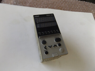 Temperature Controllers - Indicator Controllers