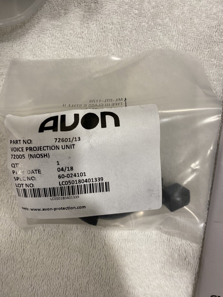 BRAND NEW Avon FM53 Military CBRN SIZE MEDIUM Gas Mask w VPU, bag ...