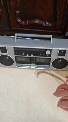 REALISTIC BOOMBOX SCR-17 RADIO TAPE AS IS | eBay