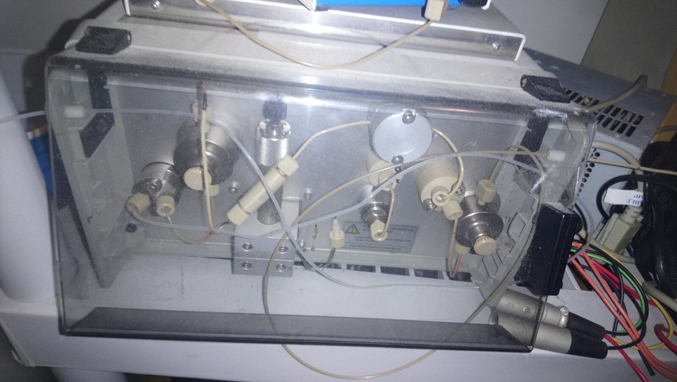 H-Cube hydrogenation flow reactor Thalesnano - H2 from water ...