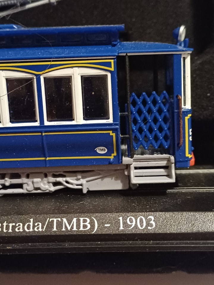 Atlas Trams of the World 7519014 Ex shop stock, Please see pictures ...