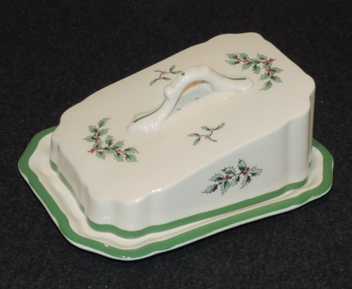SPODE CHRISTMAS TREE PATTERN 7 5/8" SCALLOPED WEDGE CHEESE DISH WITH ...