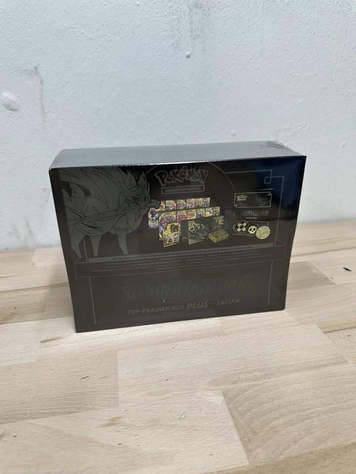 Pokémon Top-Trainer-Box Plus Zacian Edition Deutsch OVP Sealed Neu OVP ...