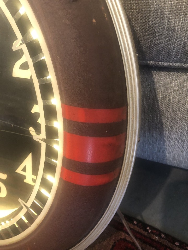 ANTIQUE NEON SPINNER CLOCK Indian Motorcycles NEON PRODUCTS LIMA OHIO ...