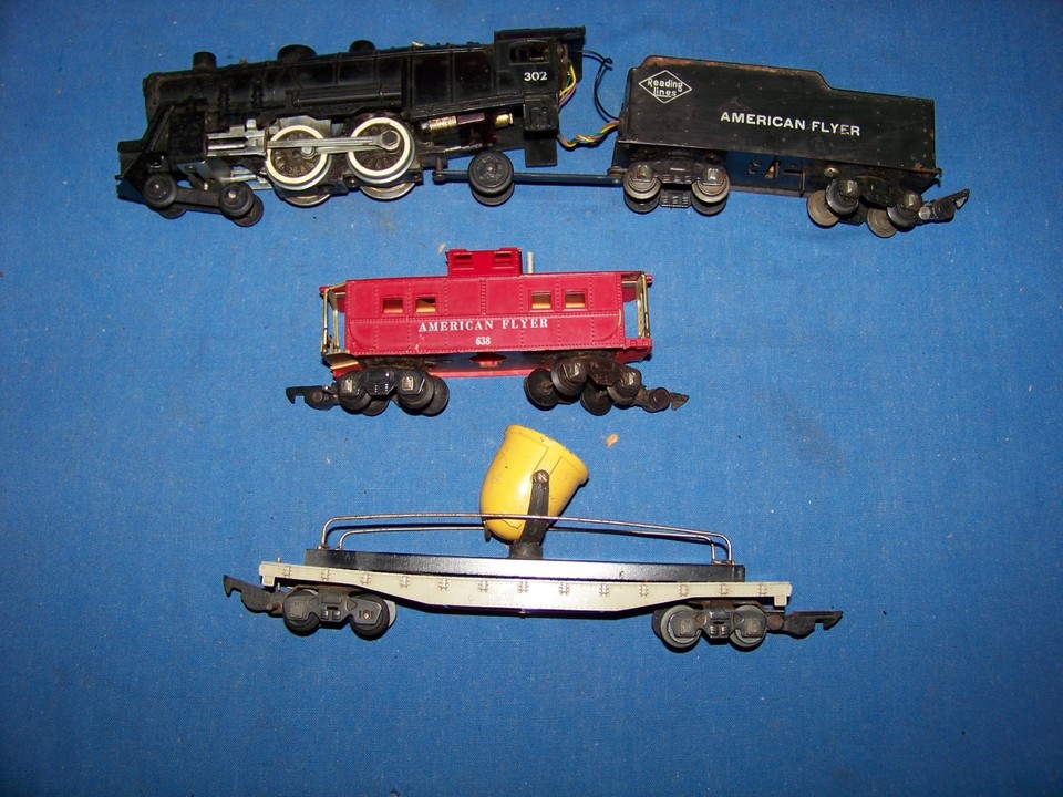 Vintage American Flyer S gauge reading 302 steam engine freight set | eBay