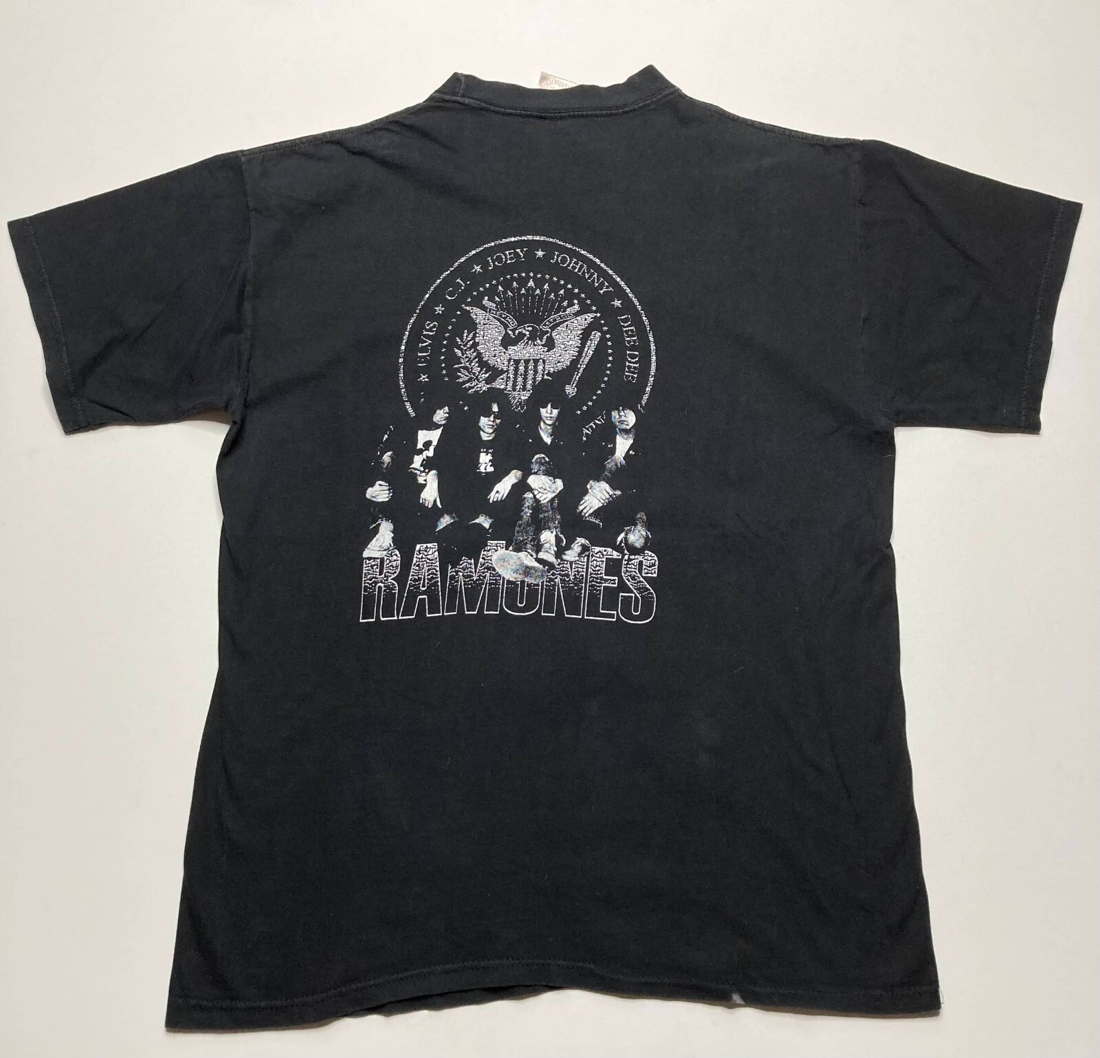 Vintage LATE 90S RAMONES Mexican Bootleg Band Shirt XL - Gem