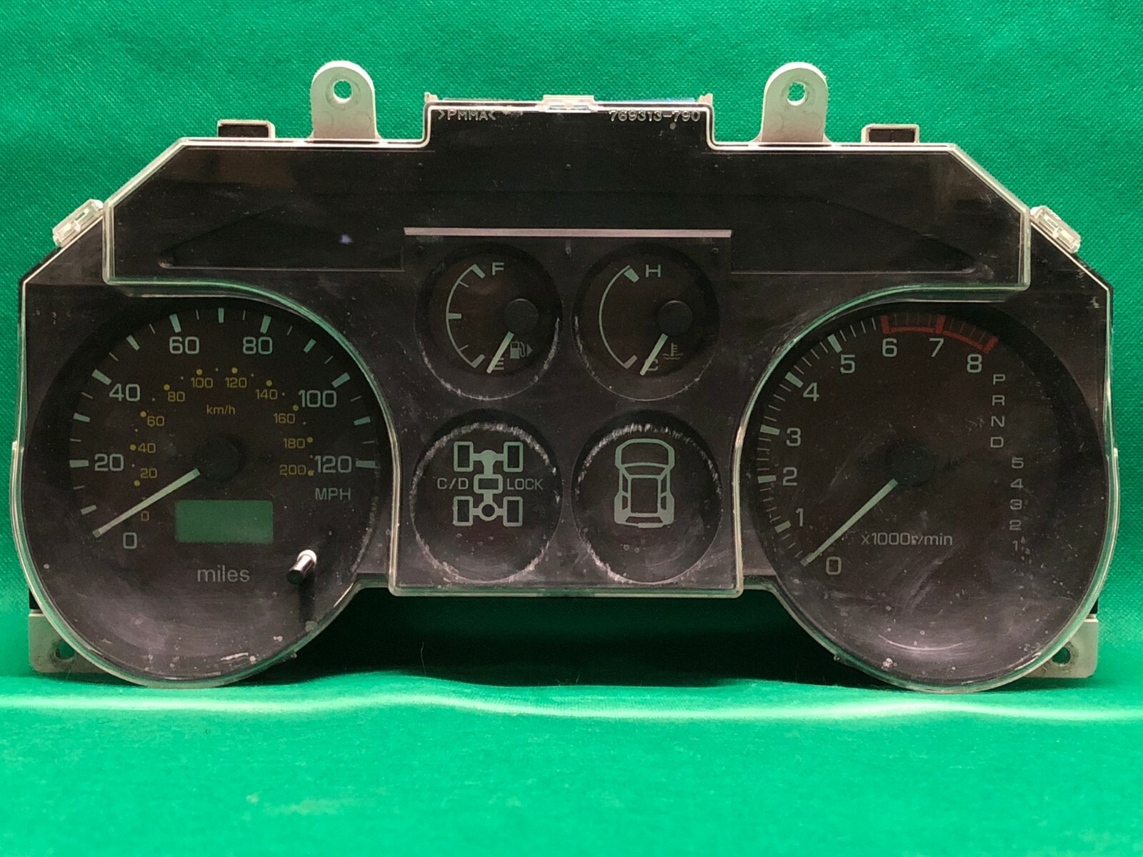 01-02 MITSUBISHI MONTERO GAUGE INSTRUMENT CLUSTER TACH SPEEDOMETER ...