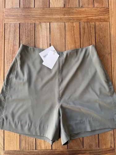 Scanlan Theodore 100% silk Short size 12 AU NEW | eBay Australia