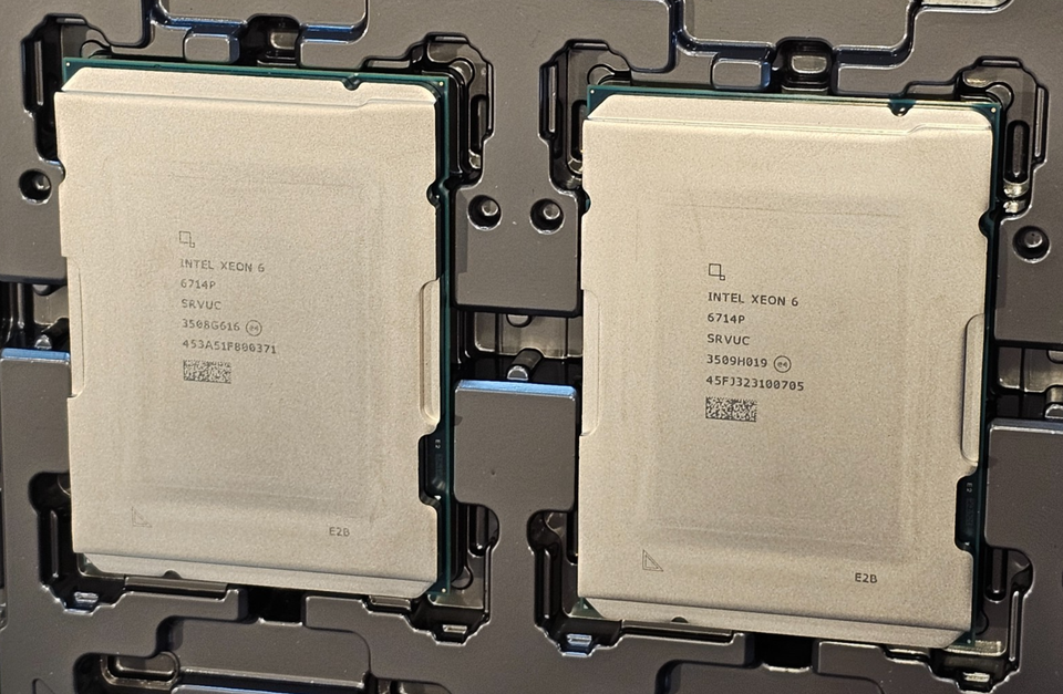 Intel Xeon 6 - 6714P SRVUC 48MB 4GHz 8C FCLGA 4710 Granite Rapids CPU ...