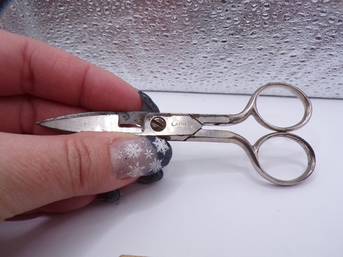 VTG Mini Button Hole Scissors Larkin | eBay