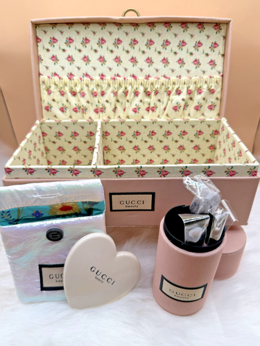 'Gucci Beauty' Jewelry Box, Makeup Brush Set and Compact Mirror Gift ...