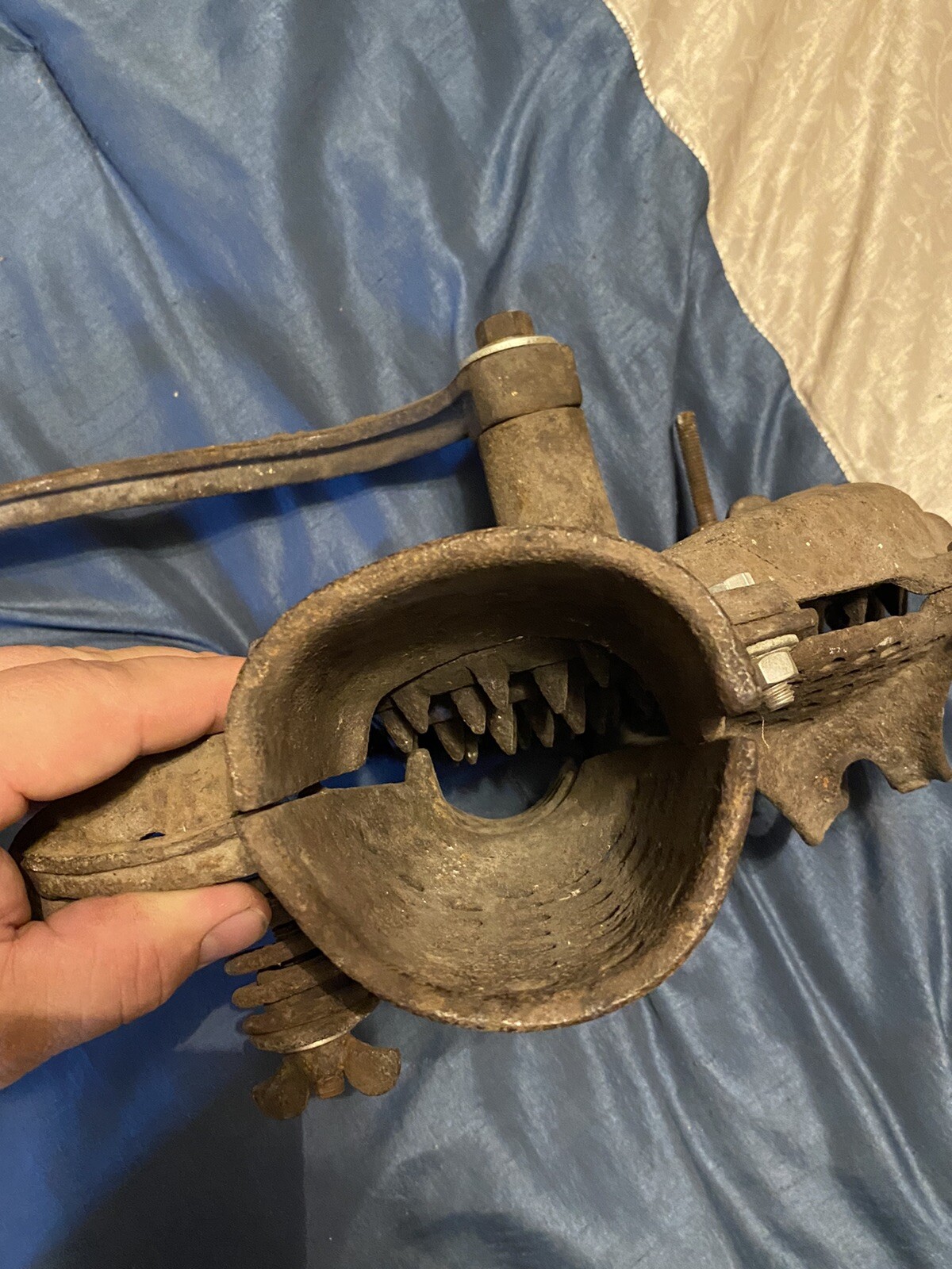 Corn Sheller Black Hawk #9 AH Patch Clarksville Tennessee Cast Iron ...