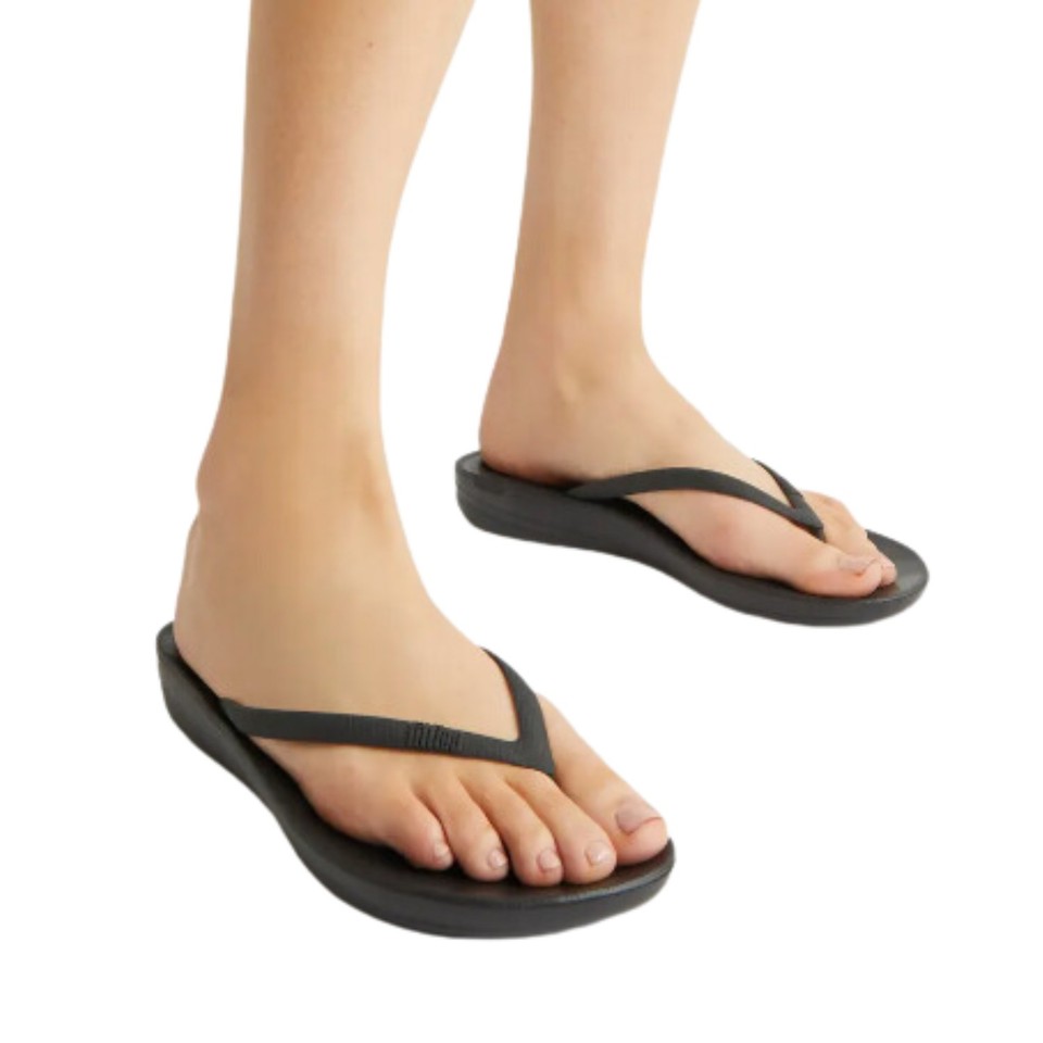 Fitflop Women's Waterproof Iqushion Rubber Flip Flop Sandals - Colors ...