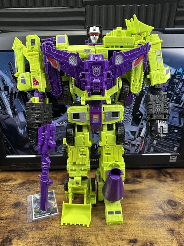 2014 TRU Hasbro Transformers Generations Combiner Wars Devastator ...