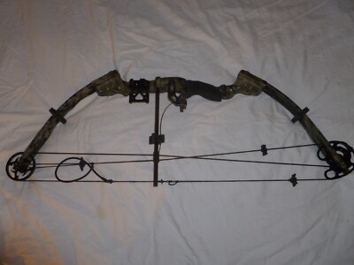 BOWTECH TOMKAT BOW D21140-0146 AND CARRING CASE | eBay