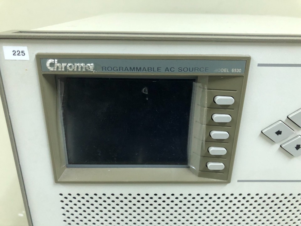 Chroma 6530 Programmable AC Power Source, 0~300V / 15~2KHz / 3KVA, with ...