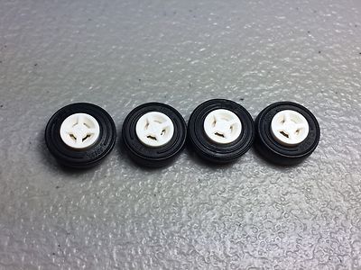 New LEGO White Wheel 8mm x 6mm with Black Tire 14mm x 4mm (x4) 4624 / ...