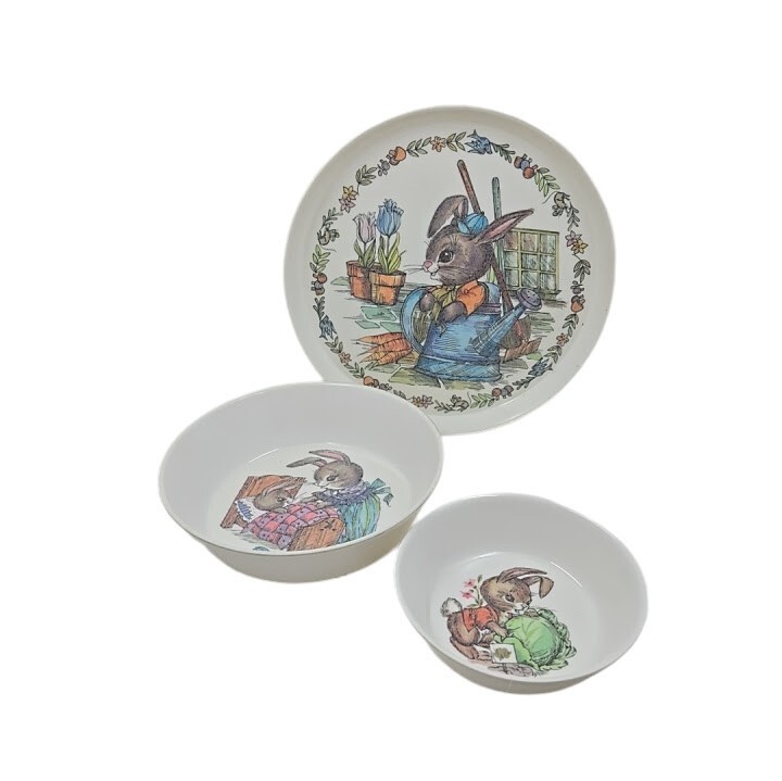 Oneida Vintage Peter Rabbit Children's Nursery Rhyme Dinnerware Set Set ...