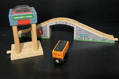Thomas And Friends Wooden Crosby Coal Station Maron Bridge & Fred ...