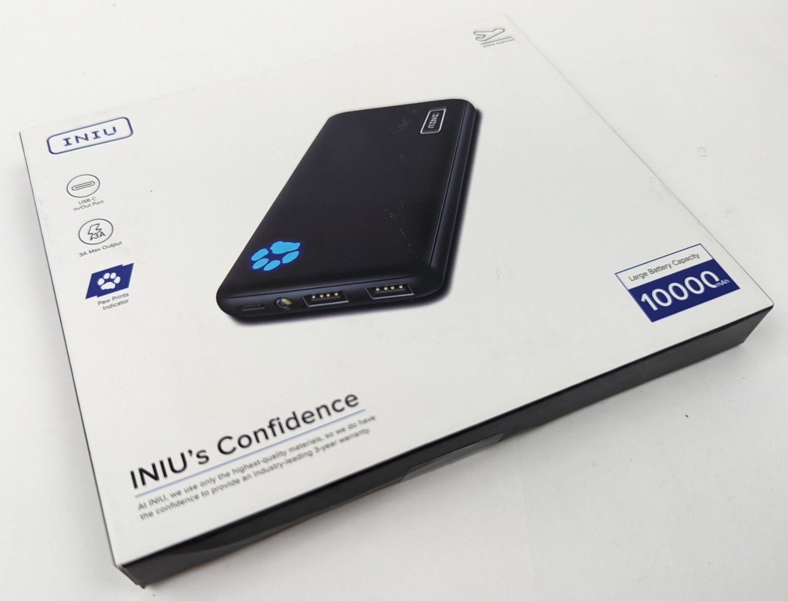 INIU Power Bank 10000mAh 2-Port Portable Battery w/Charger & Flashlight ...