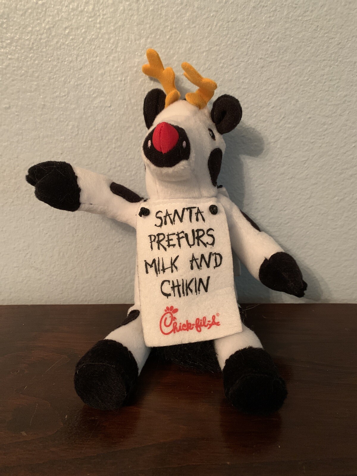 Promotional Chick-fil-A Christmas Rudolph Cow “Santa prefurs milk and ...