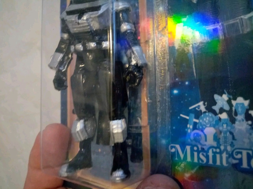 custom action figures 3.75 Battlestar Galactica Cylon Art Display. Read ...