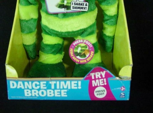 Spin Master - Yo Gabba Gabba BROBEE - 14" Plush Doll Singing & Dancing ...