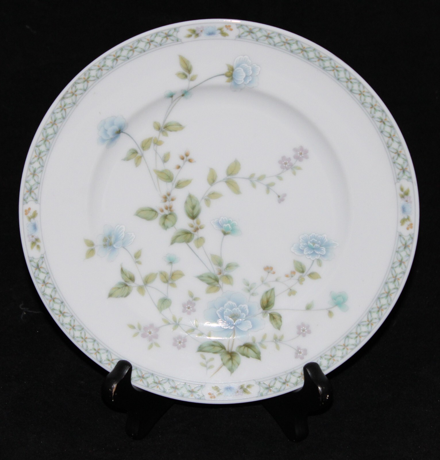 NORITAKE IRELAND CHINA SALAD PLATE ANGEL D'AMOUR DAMOUR PATTERN 2769 8. ...