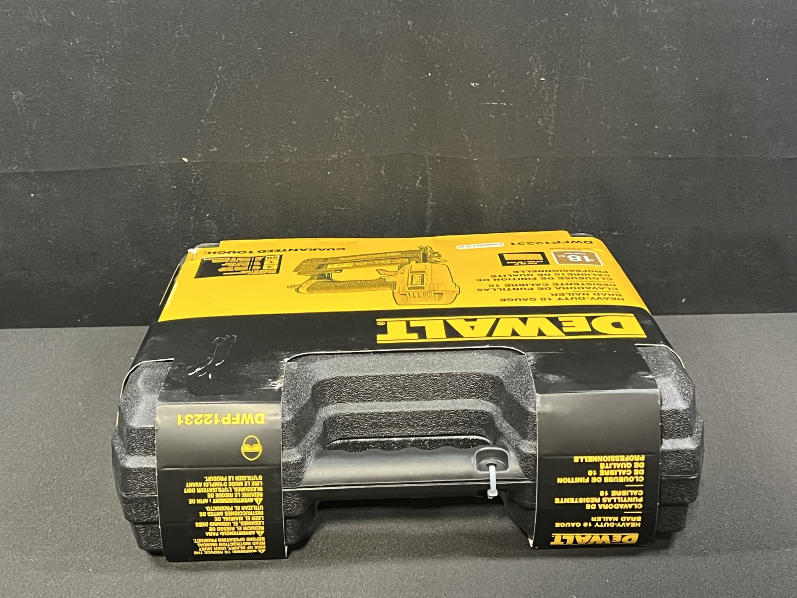 Dewalt DWFP12231 Heavy Duty 18 Gauge Brad Nailer New Unopened | eBay