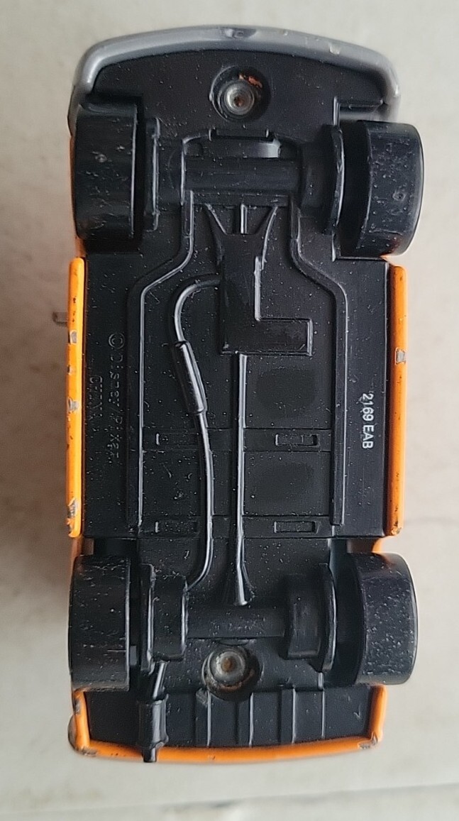 DISNEY PIXAR MATTEL CARS MURPHY ORANGE SUV DIECAST LOOSE VEHICLE! L35 ...