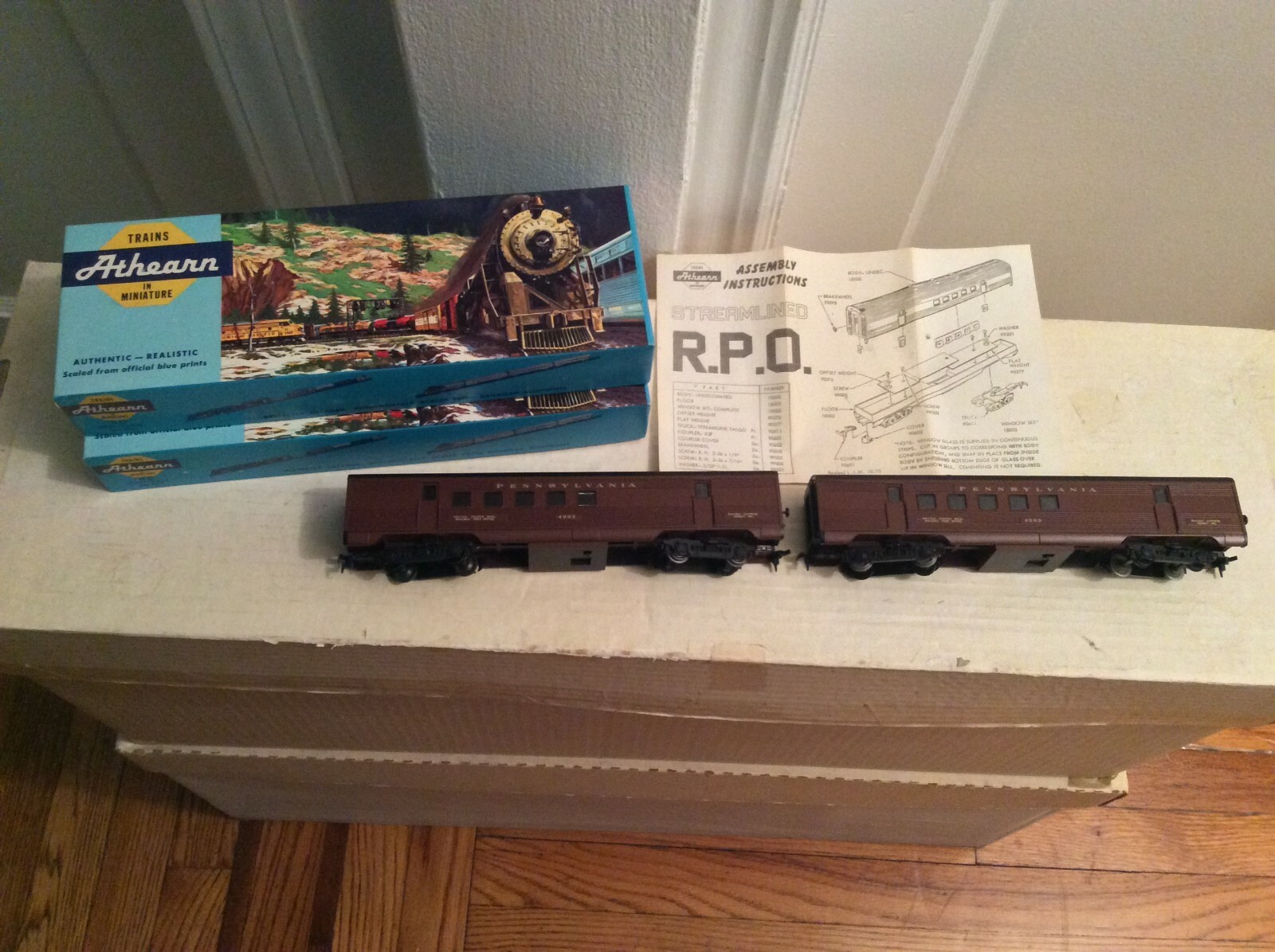 Athearn HO Scale RPO Cars: Pennsylvania (Two Weighted Cars: Assembled ...