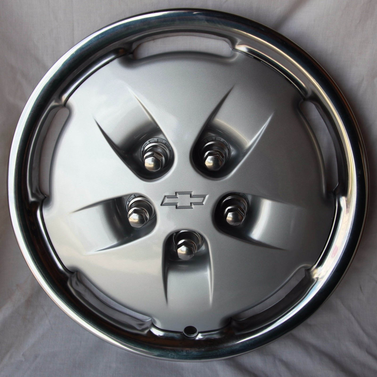 SET OF 4 - NEW Genuine GM NOS GM HUB CAP NOS OEM CHEVROLET | eBay