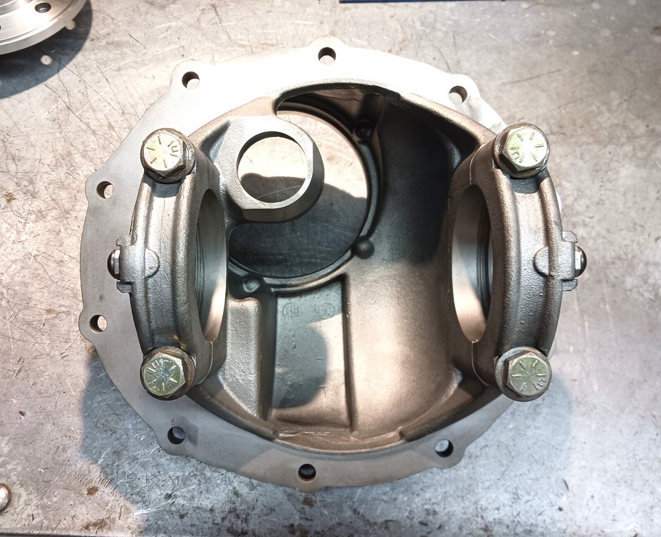 Winter's 9" Ford Light Weight Nodular Case 9 Inch Ford 3.250 #2695 | eBay