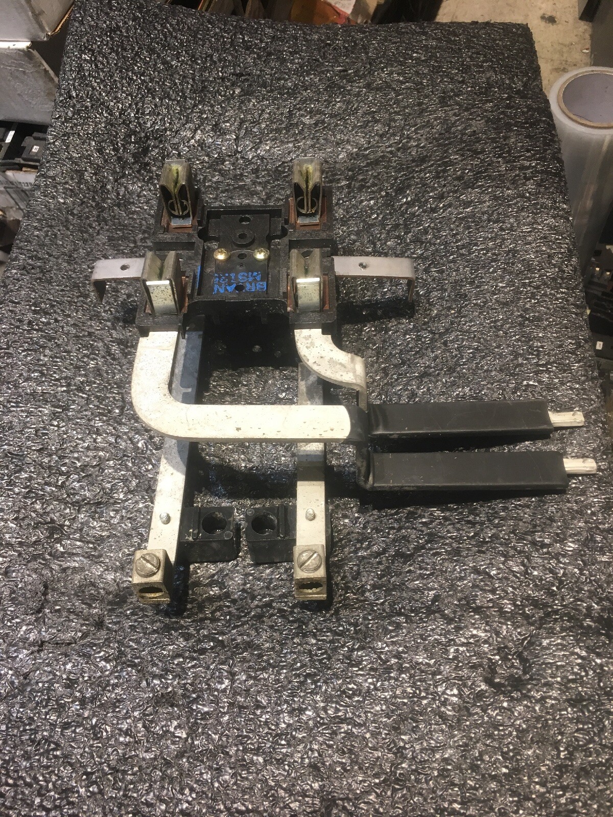 BRYANT METER SOCKET 125A 120/40V 1 PH CAT. MS125 GOOD CONDITION | eBay