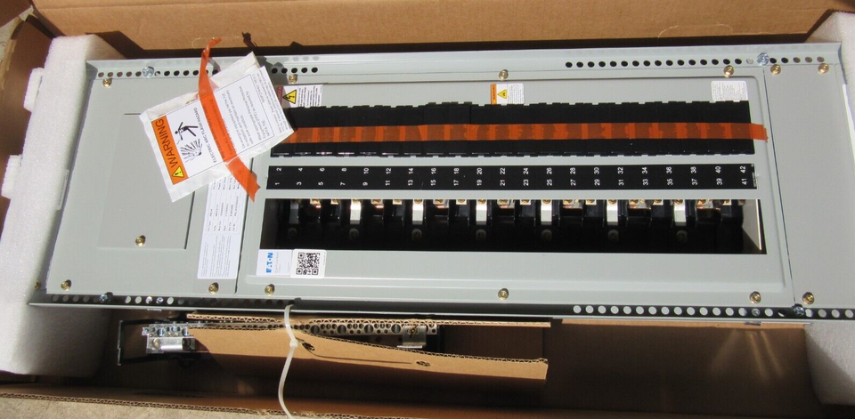 Eaton PRL2X3225X42CS Panelboard Interior 3-Ph, 225A, 42 Circuit, 480Y ...