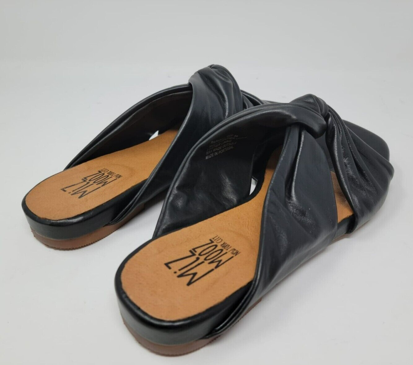Miz Mooz Papaeazzi Black Flat Leather Shoes for Women Made in Portugal ...