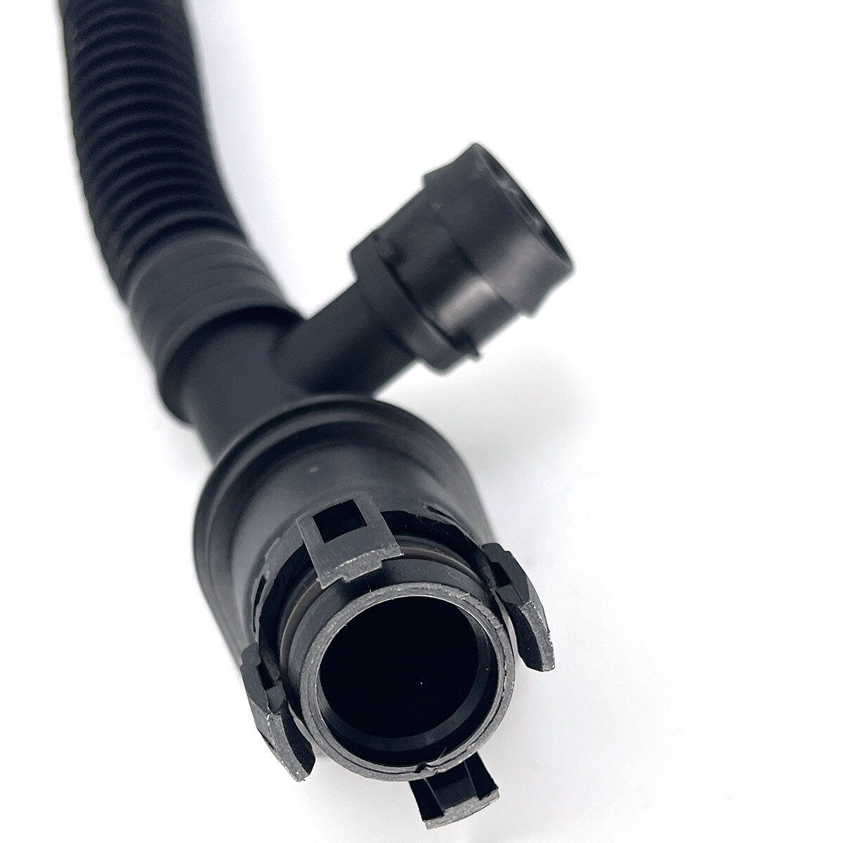 For BMW X5 X6 550i 650i 750i Alpina B7 Right Crankcase Vent Hose ...